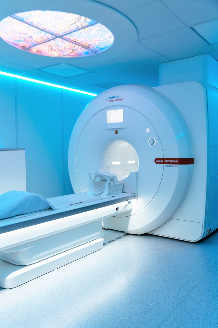 Segundo Resonador Magnético que adquiere Clínica Andes Salud Puerto ...